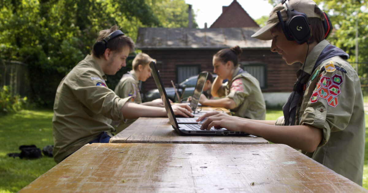 Een eigen Minecraft omgeving voor Scouting - Scouting